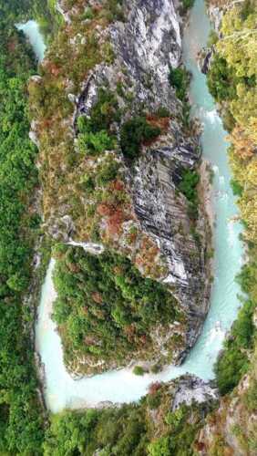 Discovering The Fantastic Canyon of Verdon - Hiking & Trekking