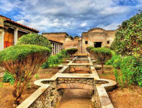 House of Julia Felix in Pompeii - Italy - Travel & Enjoy